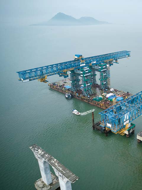 Bridge deck construction | VSL